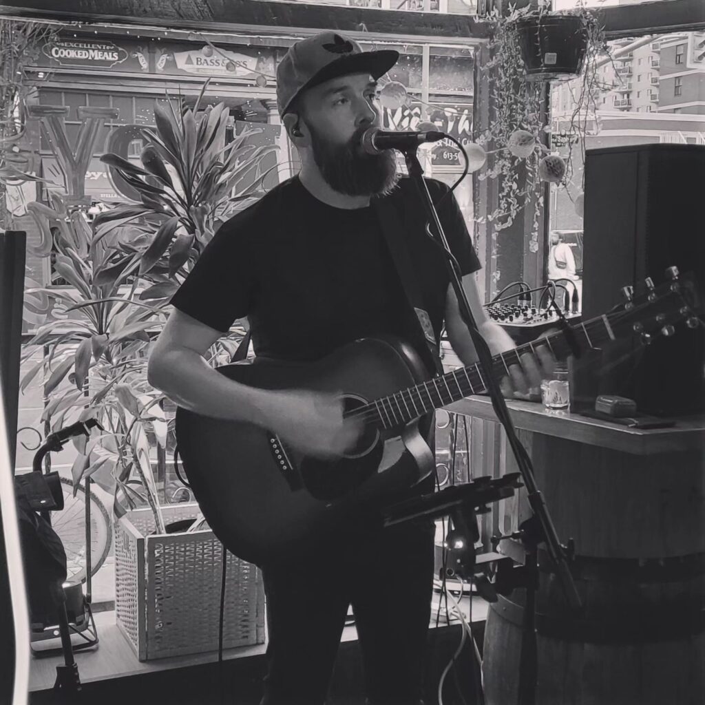 Johnny Franco at Shoeless Joe's | Cornwall Tourism : Cornwall Tourism